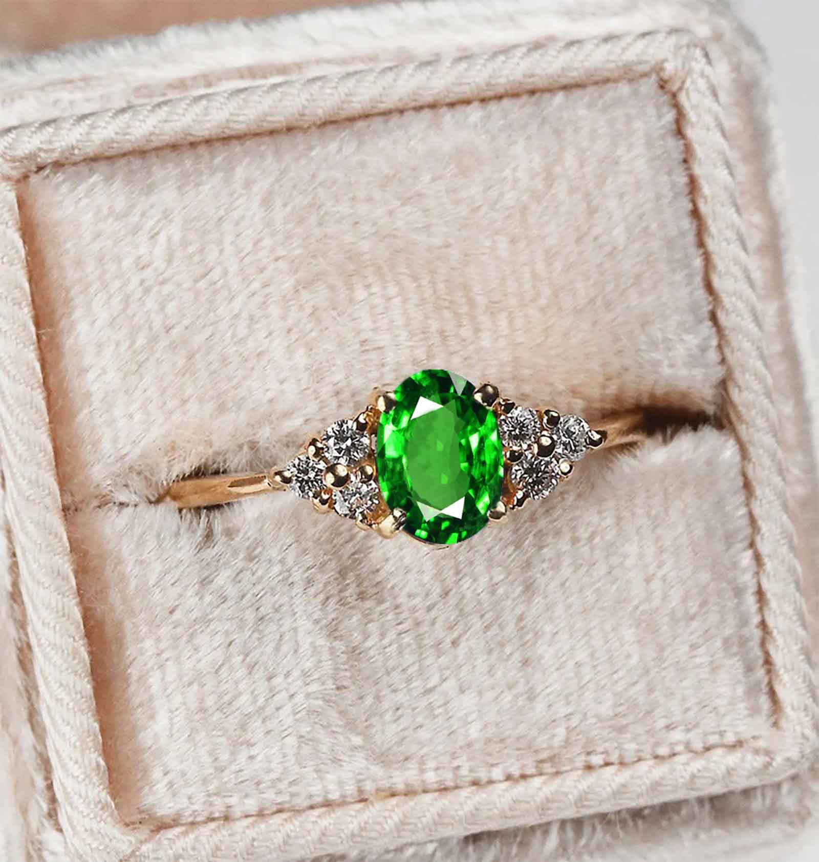 Oval Green Tsavorite Bespoke Ring - DIORAH JEWELLERS