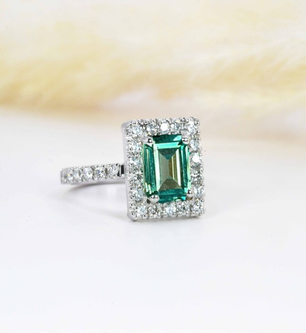 Emerald cut mint green sapphire ring in vintage style - DIORAH JEWELLERS
