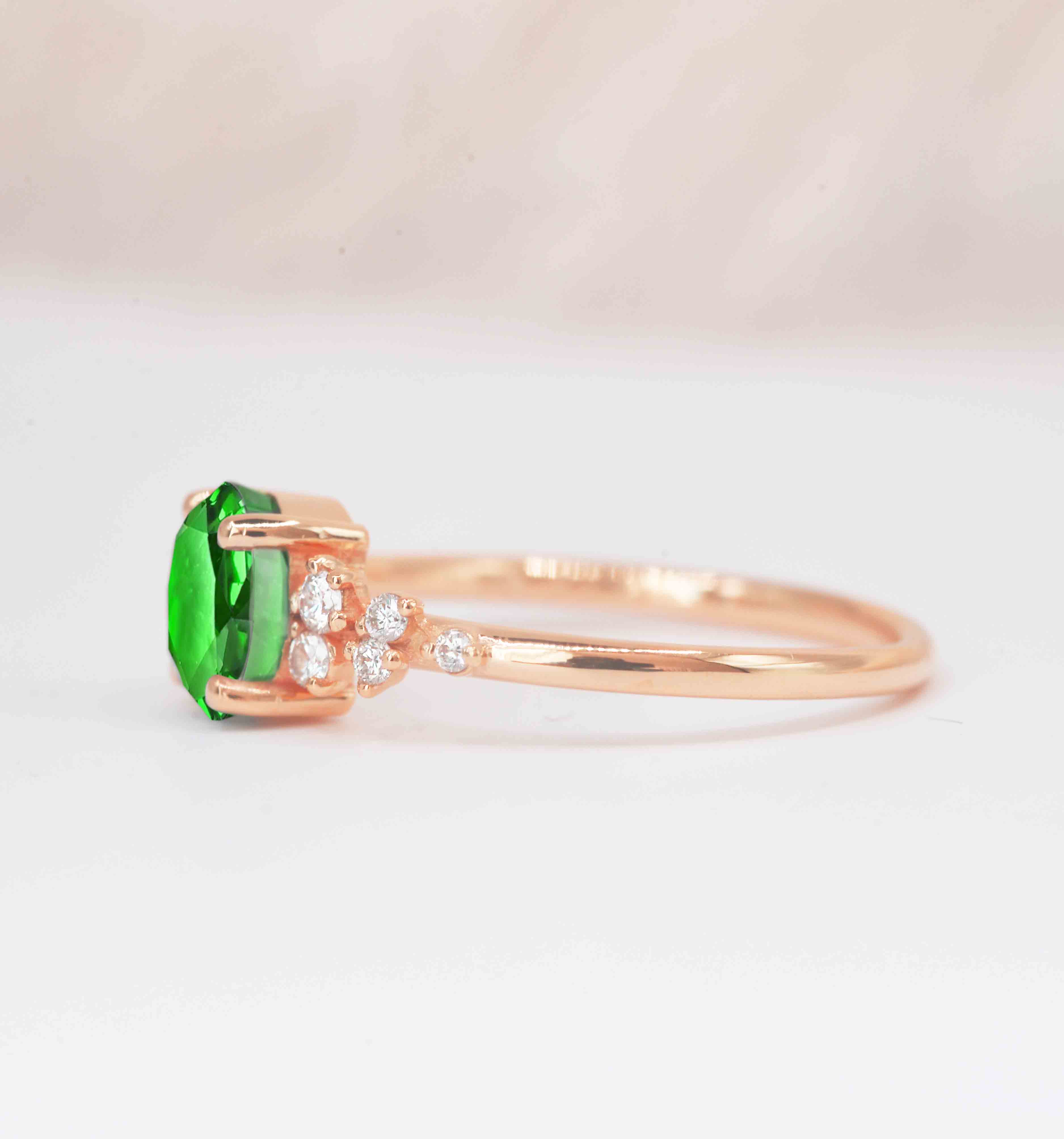 Oval tsavorite cluster ring in rose gold - DIORAH JEWELLERS