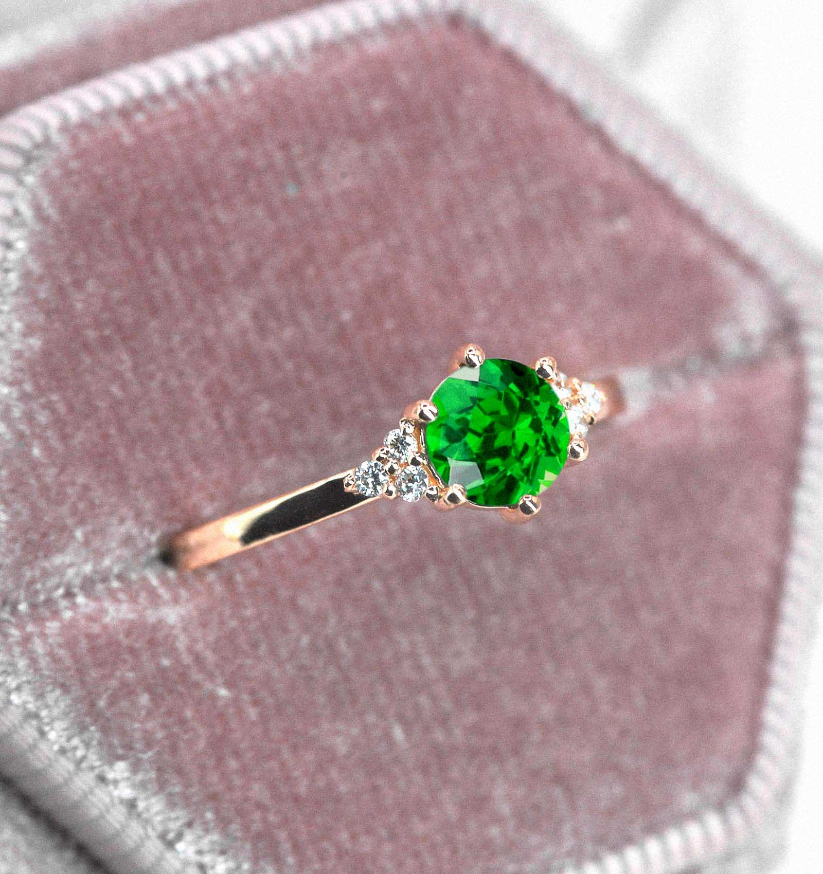 Vivid tsavorite engagement ring - DIORAH JEWELLERS