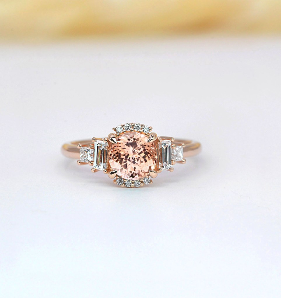 Round morganite vintage ring - DIORAH JEWELLERS